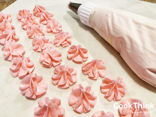 Delicious Old Fashioned Pink Peppermint Candies - CookThink